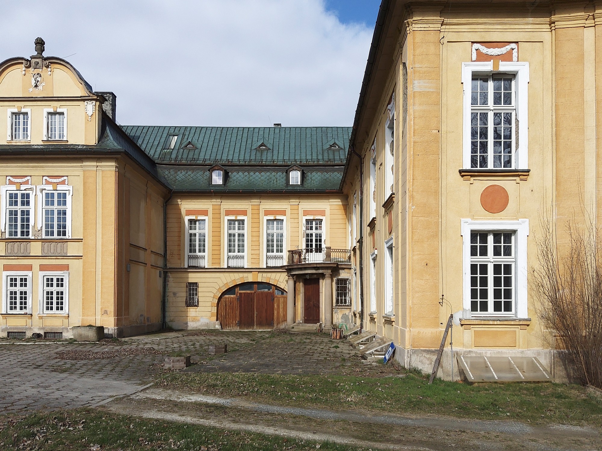 Żelazno - Pałac na sprzedaż 2025