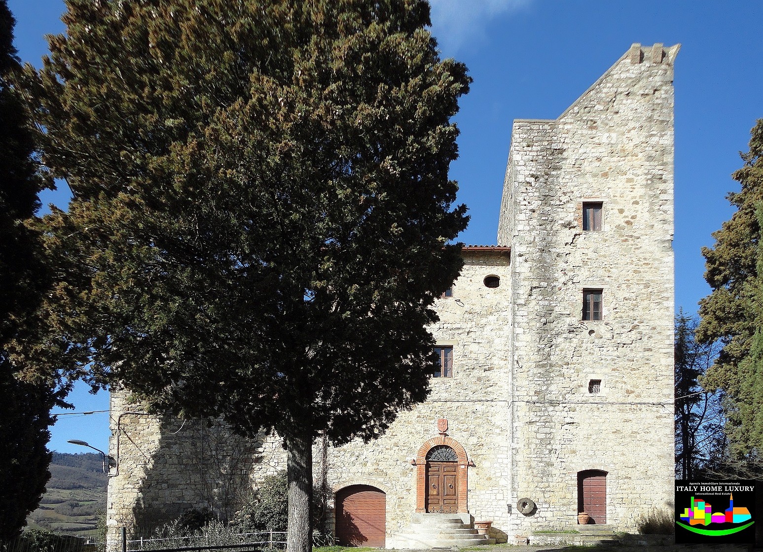 Zamieszkały zamek z XI wieku w pobliżu Todi